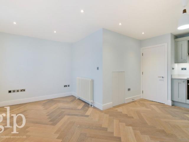 Brewer Street, Soho W1F, 2 bed flat to rent, £3,358 pcm | PrimeLocation