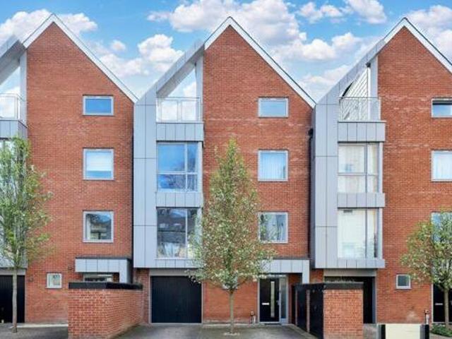 Brewers Lane, Newmarket, 4 Bedroom Terraced