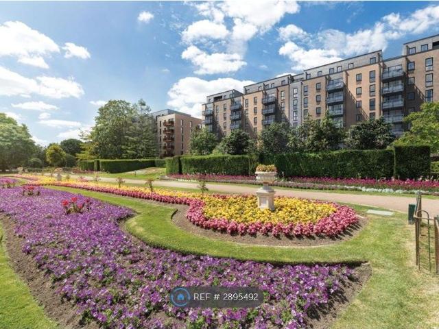 Brewers Square, Dartford DA1, Studio to rent, £1,300 pcm | PrimeLocation