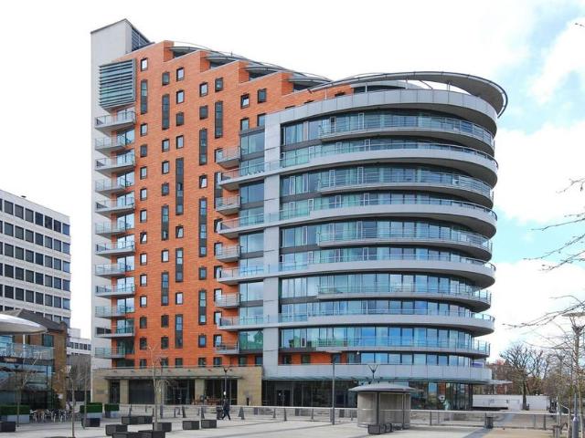 Brewhouse Lane, Putney, London, SW15 2 bed flat to rent £3,250 pcm £750 pw