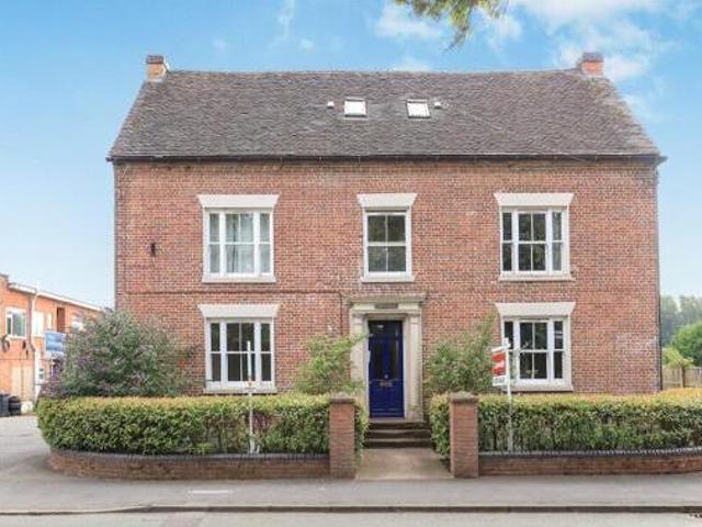 Brewood Road, Coven, 2 Bedroom Flat