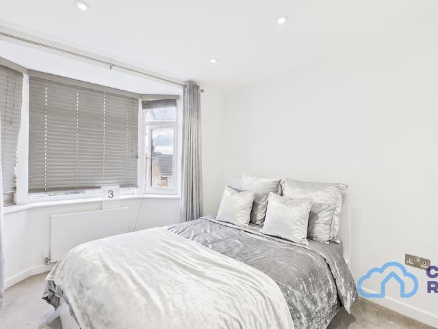 Brewster Road, Leyton E10, Room to rent, £1,161 pcm | PrimeLocation