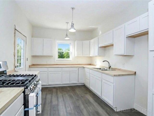 Brewster St, Staten Island, Home For Sale