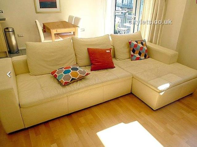 Breadalbane Street, Edinburgh, EH6 2 bed flat to rent £1,485 pcm £343 pw