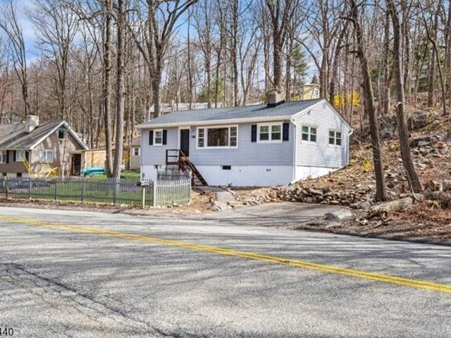 Breakneck Rd, Vernon, Home For Sale