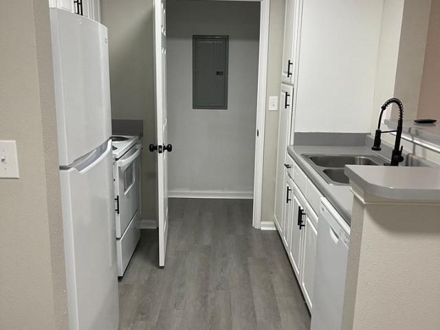 Breaker's Residential 3 Bedroom Apartment for Rent at 8100 Seaman Rd, Ocean Springs, MS 39565