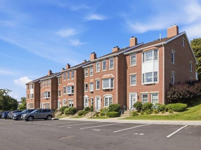 Breakwater Dr Unit T, Chelsea, Condo For Sale