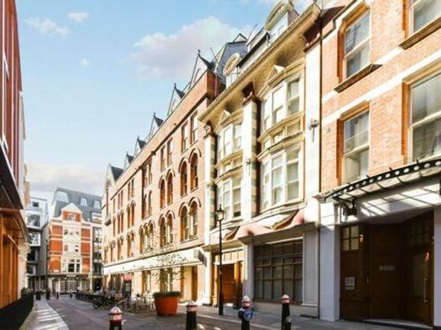 Bream´s Buildings, London, 2 Bedroom Duplex