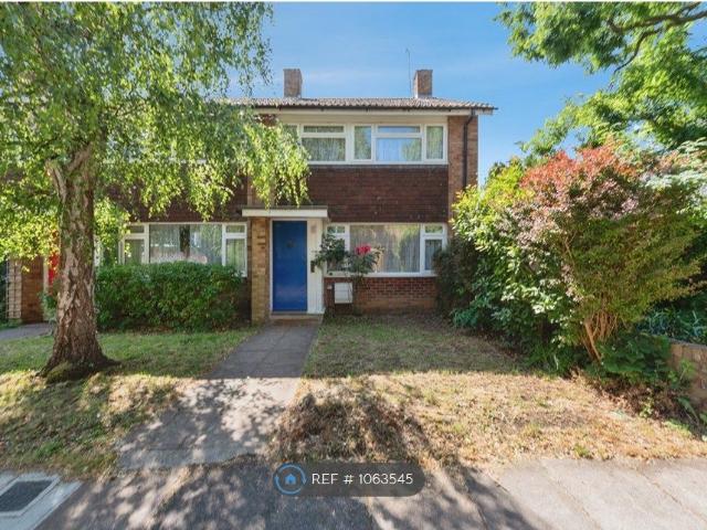 Breamwater Gardens, Richmond TW10, 4 bed end terrace house to rent, £3,450 pcm | PrimeLocation