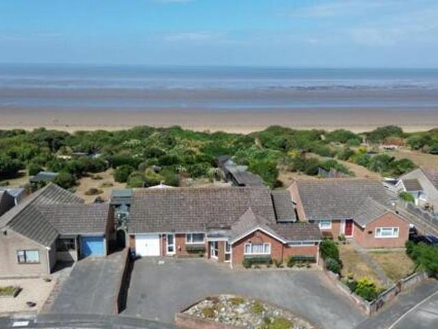 Brean, Rectors Close, Burnham on sea, 3 Bedroom Bungalow