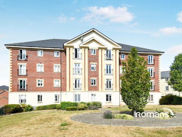 Brean Road, Swindon, Wiltshire, SN25 2 bed flat to rent £1,050 pcm £242 pw