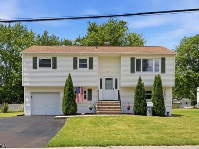 Brearly Cres, Mount Olive Township, Home For Sale