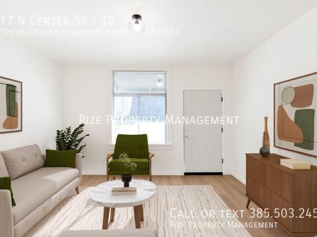 Stylish 1 Bedroom on Center St
