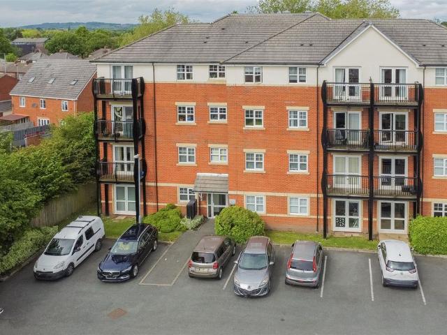 Breccia Gardens, St. Helens, Merseyside WA9, 2 bed flat to rent, £750 pcm | PrimeLocation