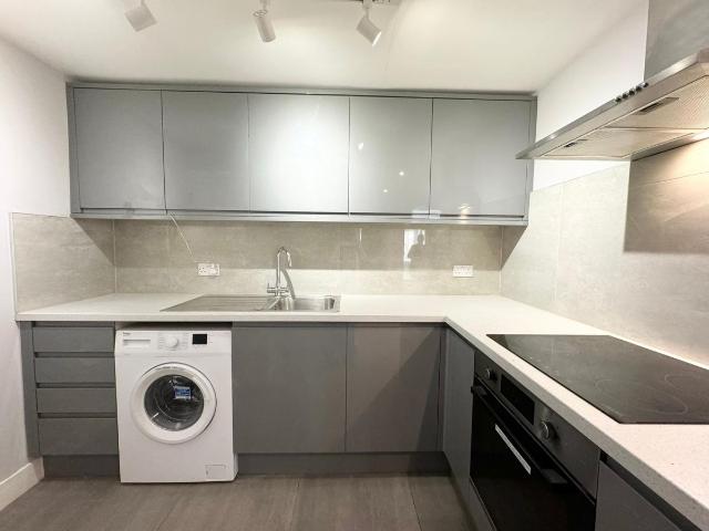 Brecknock Road, Tufnell Park N7, 1 bed flat to rent, £1,750 pcm | PrimeLocation