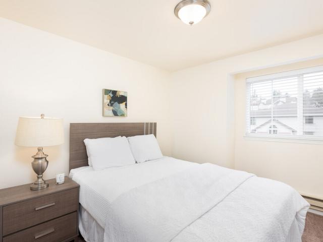 Breckenridge Associates 2 Bedroom Apartment for Rent at 2820 Tuscany Ln Sw, Tumwater, WA 98512