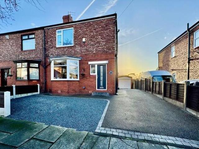 Bredbury, Hayfield Road, Stockport, 3 Bedroom Semi detached