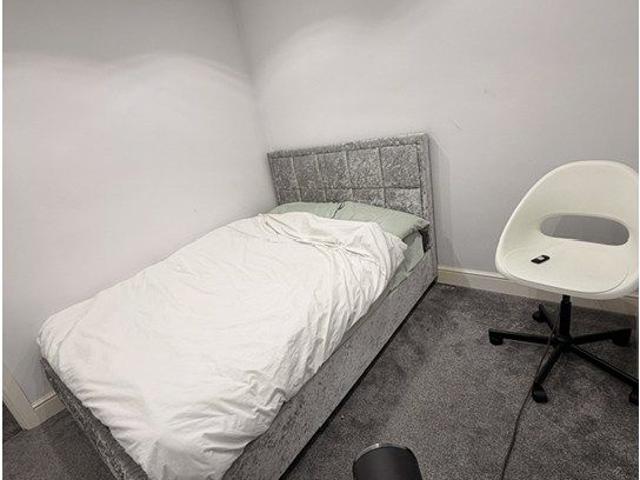 Bredle Way, South Ockendon RM15, Room to rent, £700 pcm | PrimeLocation