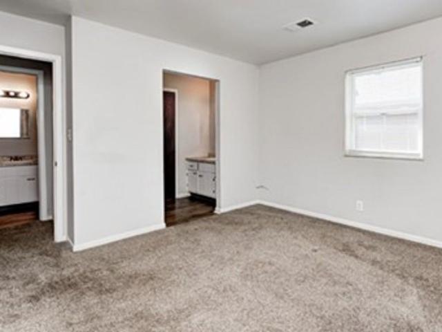 Breeza 32 Apartments 1 Bedroom Apartment for Rent at 622 Wood Dale Ter, Greenwood, IN 46142