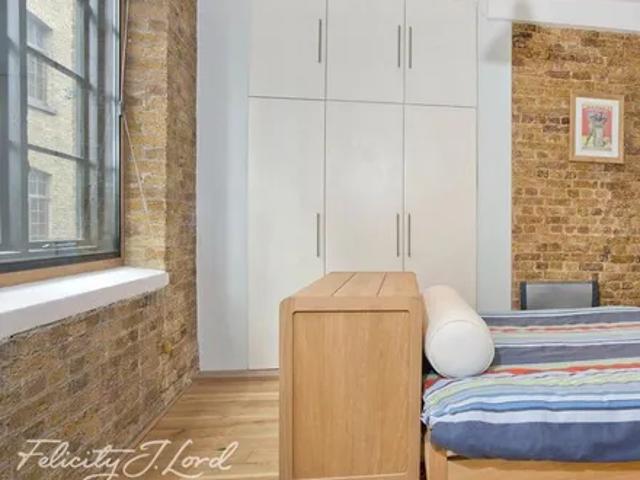 Breezers Court, 20 The Highway, St. George in the East, London, E1W 2BE, United Kingdom | 2 bed apartment for rent #166862267 | Rentberry