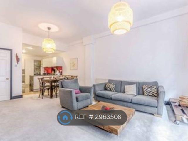 Breezers Court, London E1W, 1 bed flat to rent, £2,400 pcm | PrimeLocation