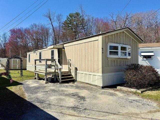 Breezy Bnd, Auburn, Property For Sale