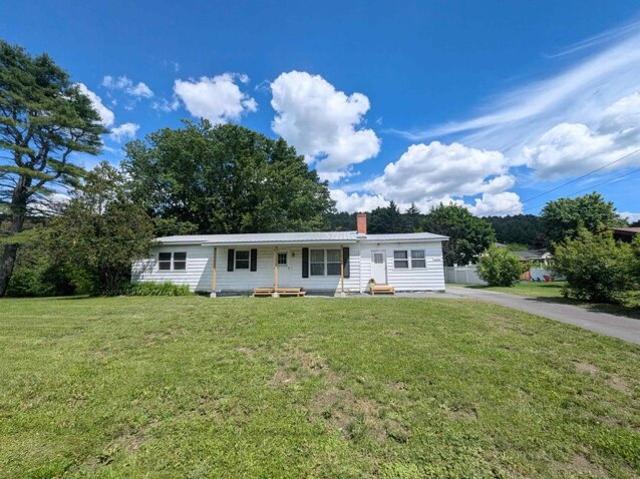 Breezy Hill Rd, Saint Johnsbury, Home For Sale