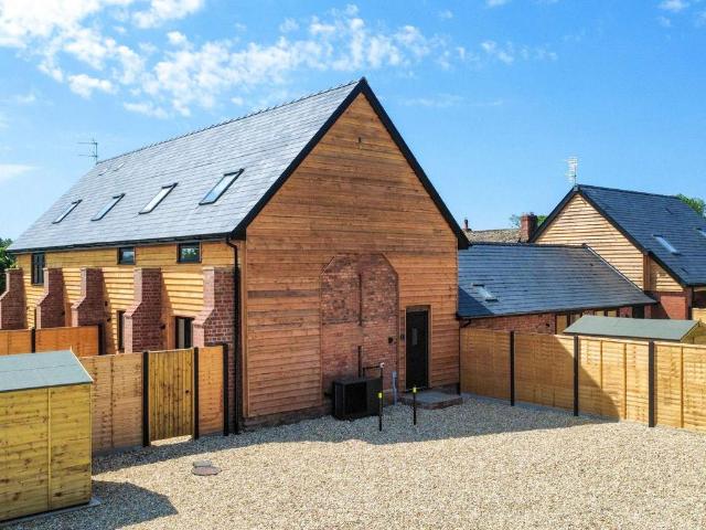 Breinton HR4 3 bed house to rent £1,625 pcm £375 pw