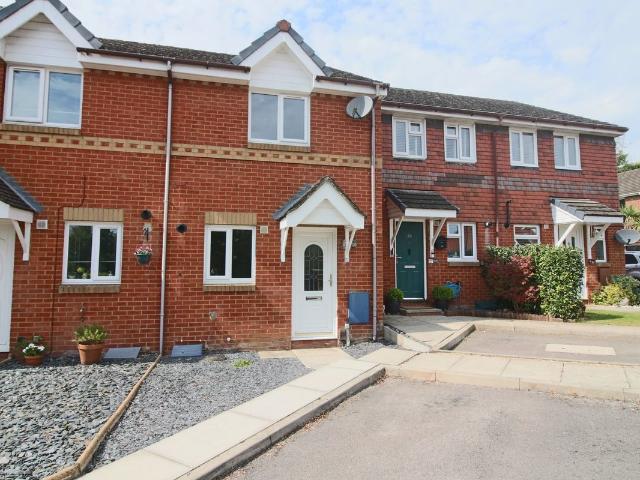 Bremen Gardens, Andover, Hampshire SP10, 2 bed terraced house to rent, £1,300 pcm | PrimeLocation