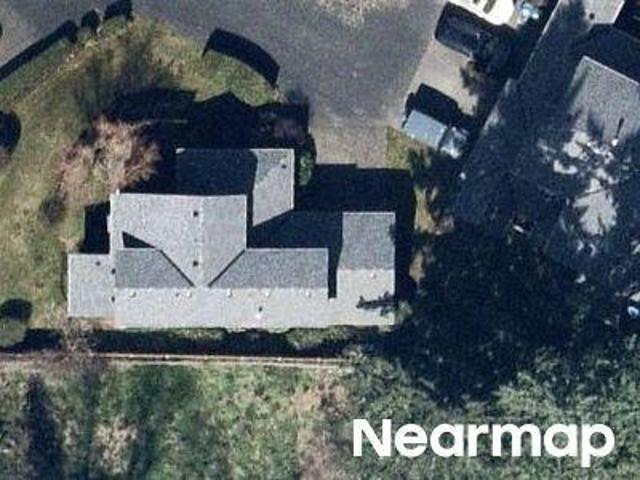 Bremerton Ct NE