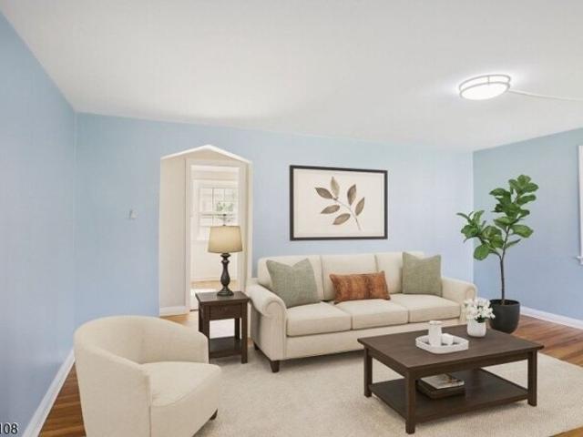 Bremond St, Belleville, Home For Sale