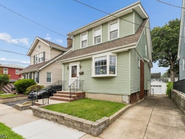 Bremond St, Belleville, Home For Sale