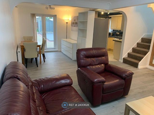 Brempsons, Basildon SS14, 3 bed terraced house to rent, £1,700 pcm | PrimeLocation