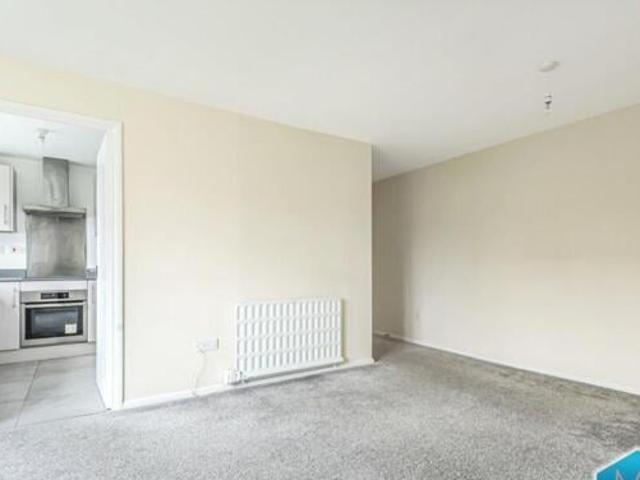 Brendon Grove, East Finchley, Studio Apartment For