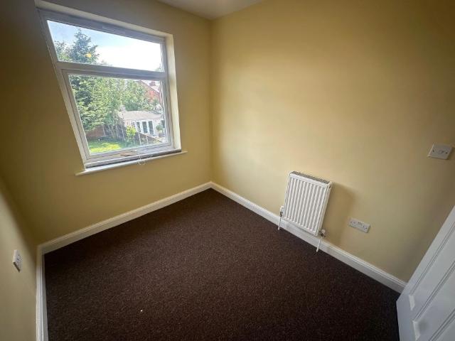 Brenden Avenue, Somercotes