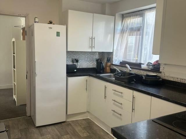Brennan Road, Tilbury RM18, Room to rent, £650 pcm | PrimeLocation