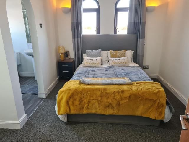 Brennan Road, Tilbury RM18, Room to rent, £925 pcm | PrimeLocation