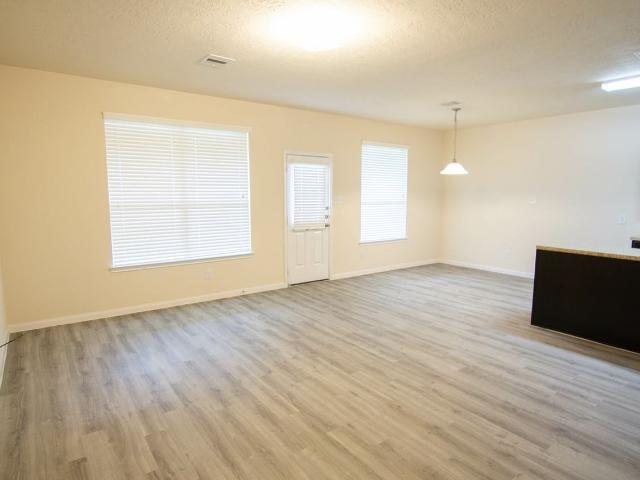 Brenwood Circle Townhomes 3 Bedroom Apartment for Rent at 18210 S Wimbledon Dr, Katy, TX 77449