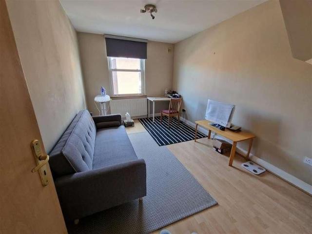Brent Street, Hendon, London, NW4