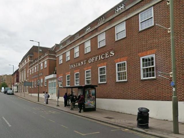 Brent Street, Hendon, London NW4, Studio to rent, £1,050 pcm | PrimeLocation