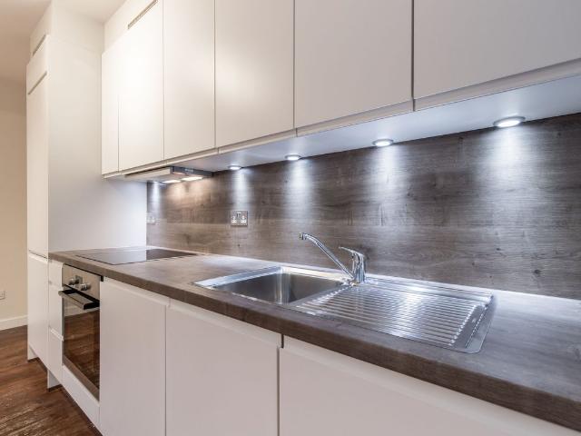 Brenthouse Road, London E9, 1 bed flat to rent, £2,000 pcm | PrimeLocation