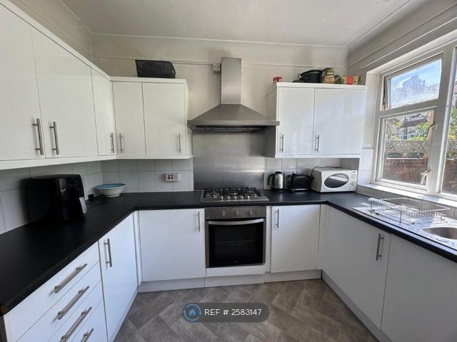 Brentry Road, Bristol BS16, 5 bed terraced house to rent, £2,695 pcm | PrimeLocation