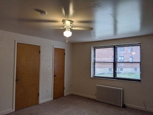 BRENTSHIRE GARDENS Studio Apartment for Rent at 3045 Pyramid Ave, Brentwood, PA 15227 Brentwood
