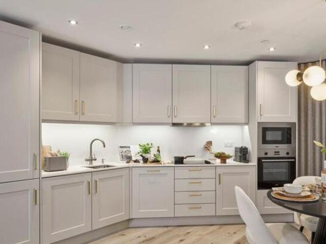 Brentwood Central, Western Road, 2 Bedroom Apartment