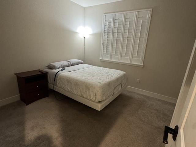 Brentwood Antioch area Utilities Included