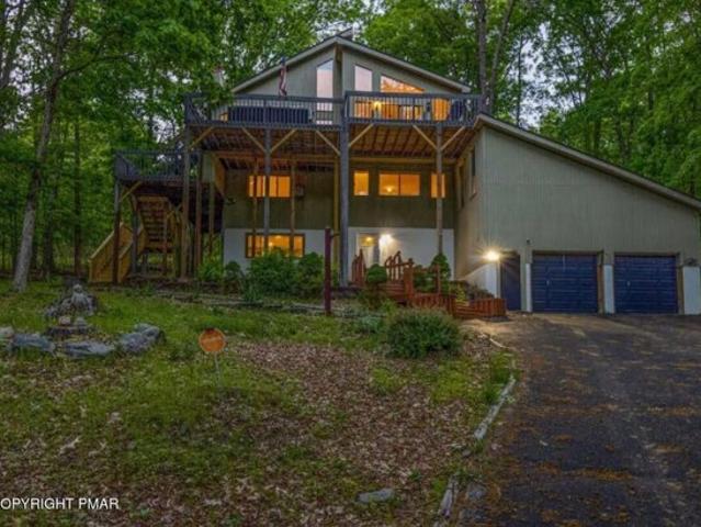 Brentwood Dr, Bushkill, Home For Sale
