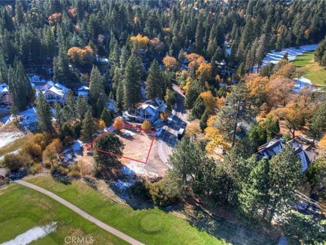 Brentwood Dr, Lake Arrowhead, CA 92352