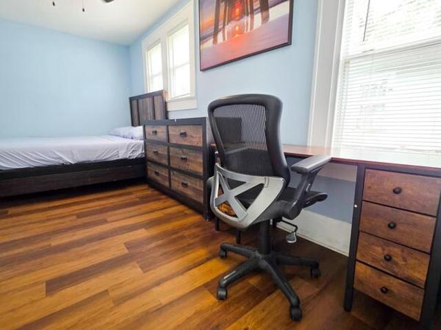 Brentwood Home, a 2 minute walk to transit stop Brentwood Ave & Alder St