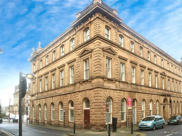 Britannia Buildings, St Peters Street, Huddersfield HD1, 2 bed flat to rent, £800 pcm | PrimeLocation