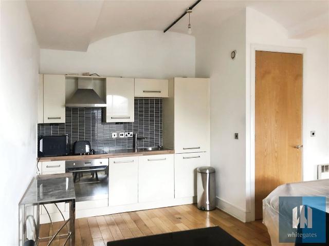 Britannia Buildings, St Peters Street, Huddersfield HD1, 2 bed flat to rent, £800 pcm | PrimeLocation